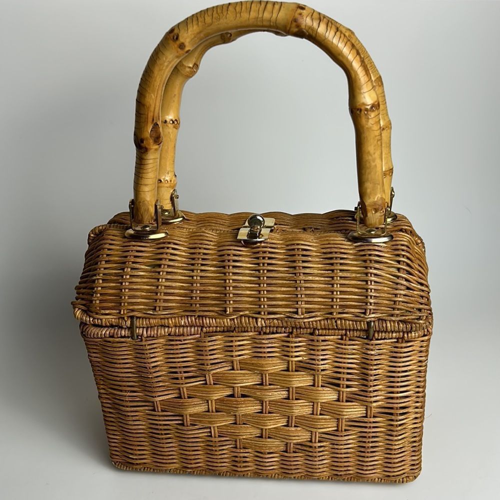 Vintage Wicker Basket Purse Bucket Cottage Core Prair… - Gem